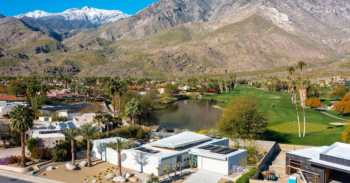Palm Springs International Airport Car Rentals from $50/day
