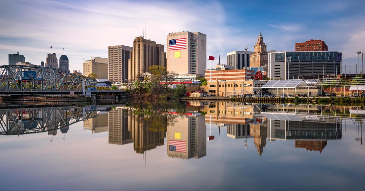 Hotel Deals in Newark - Book Now from $85/night