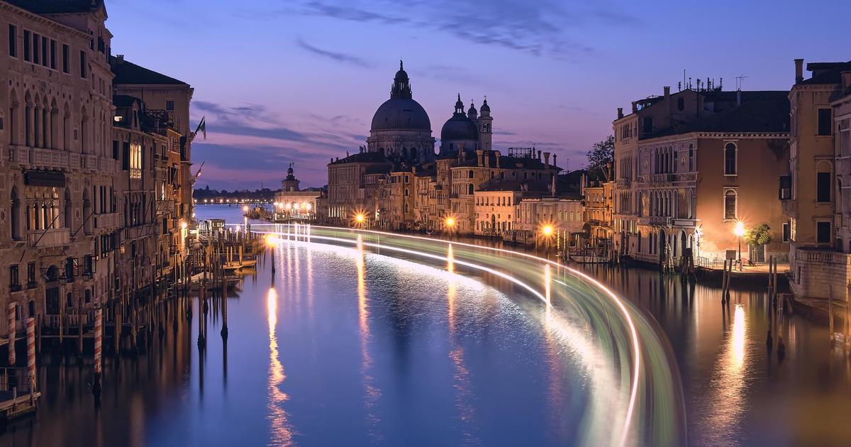 Venice Car Rentals from $25/day